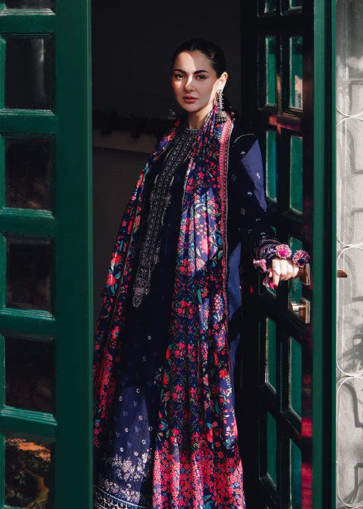 Hussain Rehar Winter Shawl 24 - BegumSaab | Pakistani Designer Suits ...